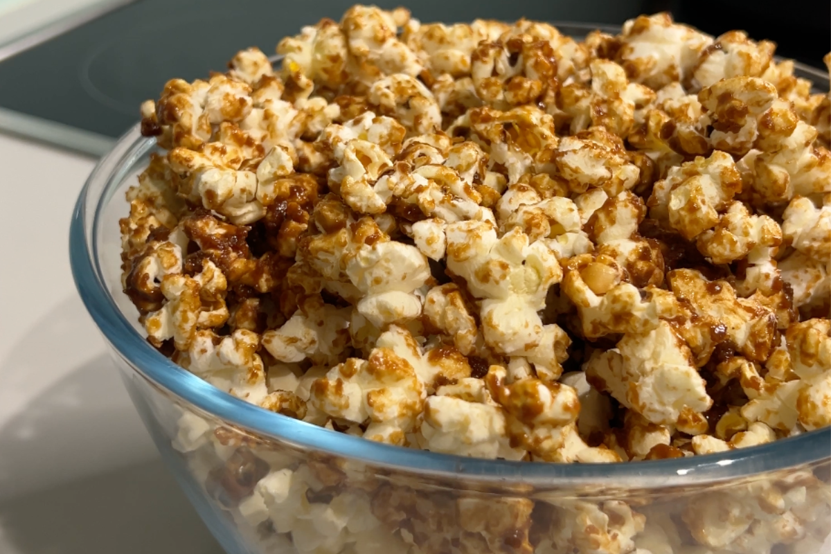 MEDITERRANEAN TAHINI AND DATE POPCORN – Med Cuisine